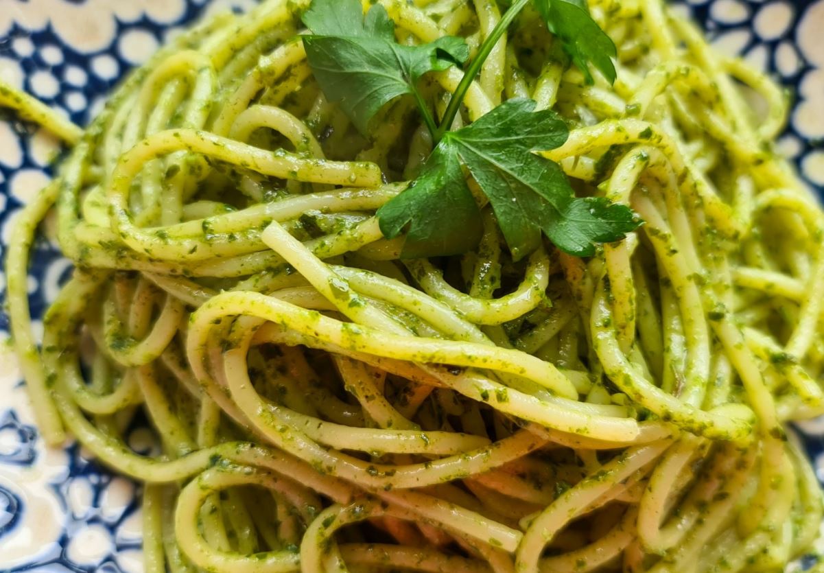 Fresh & Healthy Basil Pasta Sauce – The Ultimate Nutrient Boost ...